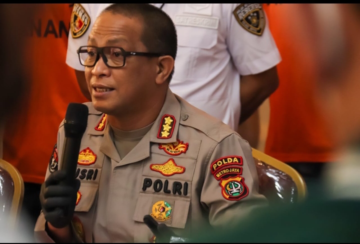 Dekannews | Ini Pesan Kombes Pol Yusri Saat Berhadapan Dengan Debt ... Dekannews | Ini Pesan Kombes Pol Yusri Saat Berhadapan Dengan Debt ...